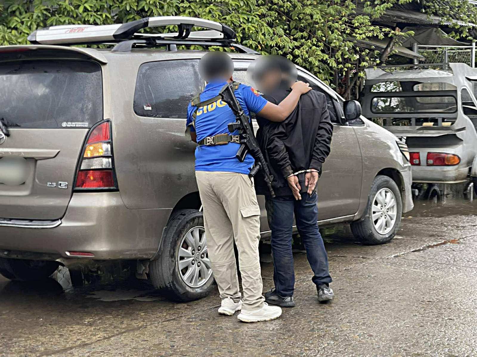 Lalaking nagpanggap na opisyal ng Philippine Army, nadakip ng CIDG sa ...