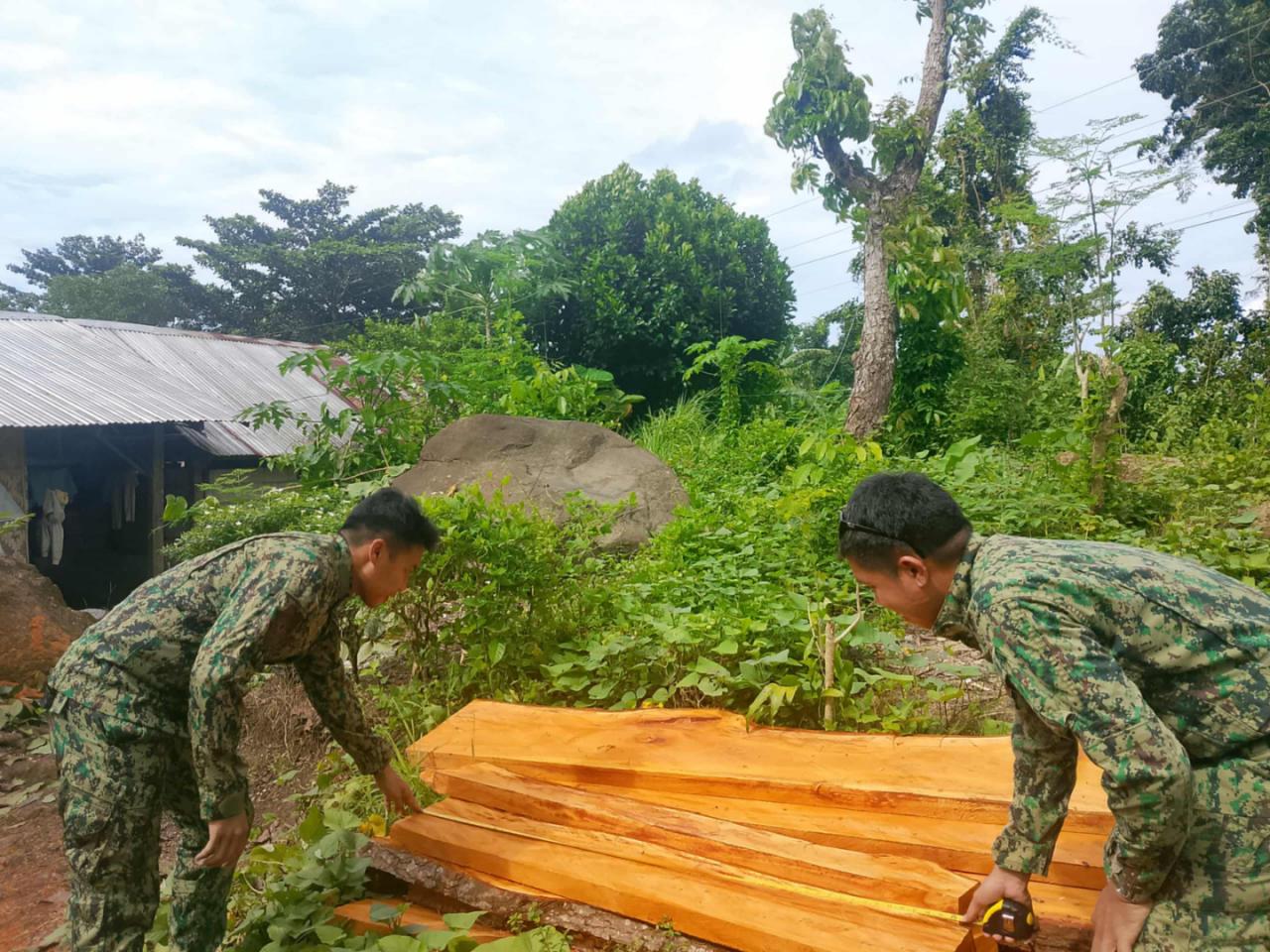 Abandonadong troso, narekober sa Dapitan City