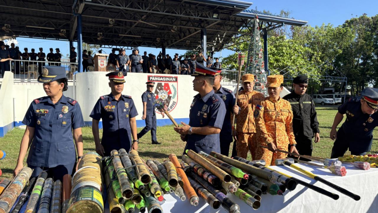 Pangasinan PNP, nagsagawa ng seremonyal na pagsisira ng mga nasamsam na ...