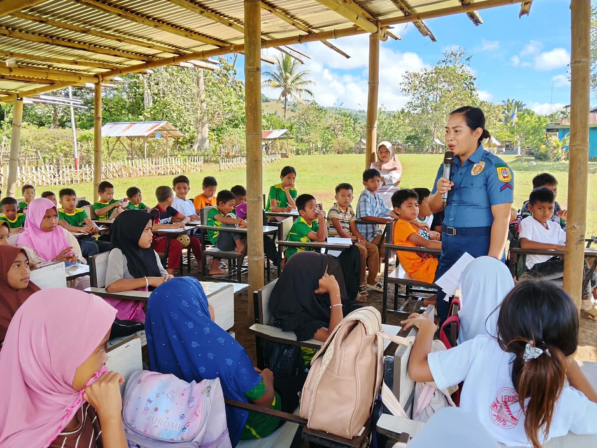 South Upi PNP, nagsagawa ng School Visitation at Awareness Lecture