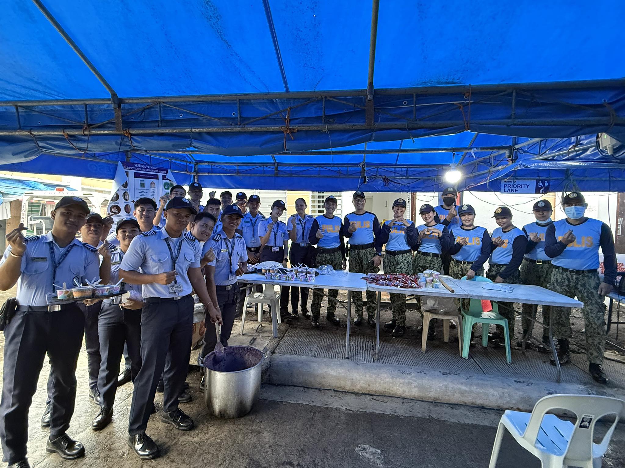 Valentine’s Day Outreach Activity, isinagawa ng Tabaco City PNP